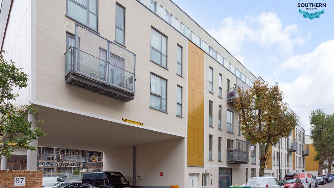 3 bedroom homes | 11 Oyster Court 85 Crampton Street, SE17 3BW | Homes ...