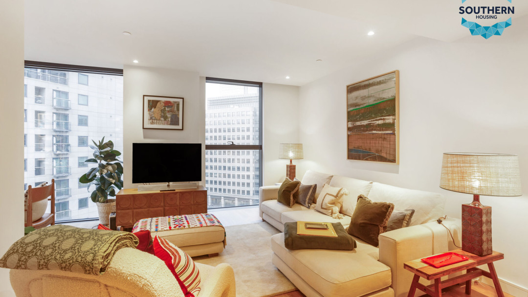 2 bedroom homes | Flat 1005 Hampton Tower, 75 Marsh Wall, E14 9LW ...